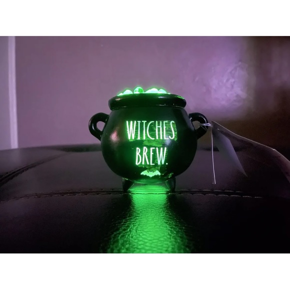 Rae Dunn | Holiday | Rae Dunn Halloween Witchs Brew Cauldron Light Up ...